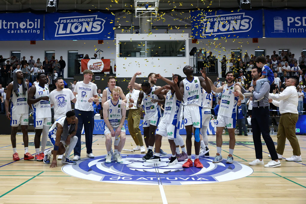 Sensationell: PSK LIONS sind Zweitliga-Meister | die neue welle